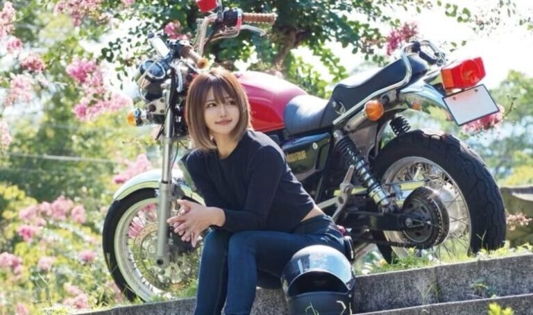 バイク女子ボウラーAIKAって何者？年齢や身長や彼氏などのプライベートを深掘り！ | スギちゃんブログ