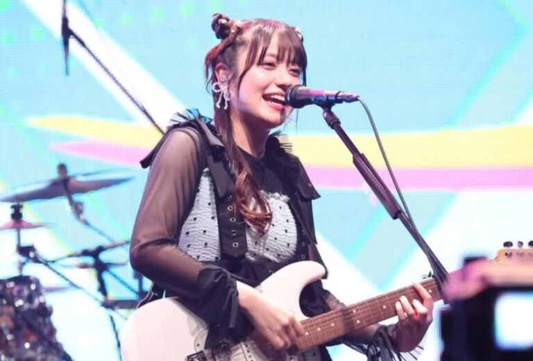 shallm lia(リア)の年齢や本名などのwikiプロフィール！出身校や彼氏は？ | スギちゃんブログ